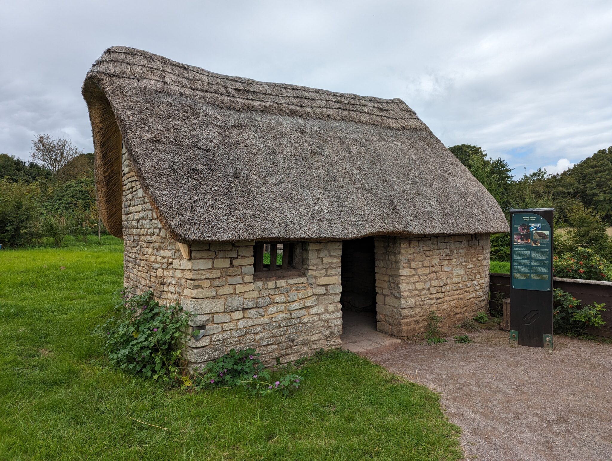 Cosmeston Medieval Village - Discover The Outdoors
